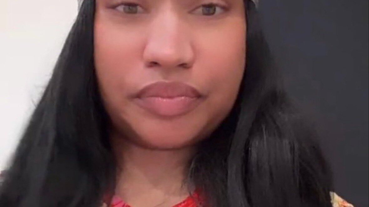 Worst person: Nicki Minaj vs. Azealia Banks - Base - ATRL