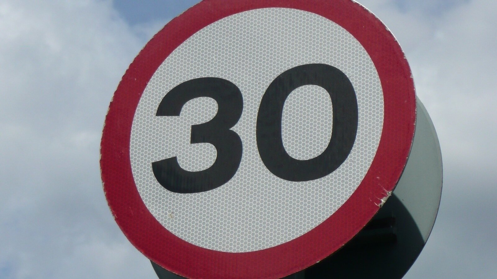 Petition · Kings Copse Avenue to 30MPH - Botley, United Kingdom ...