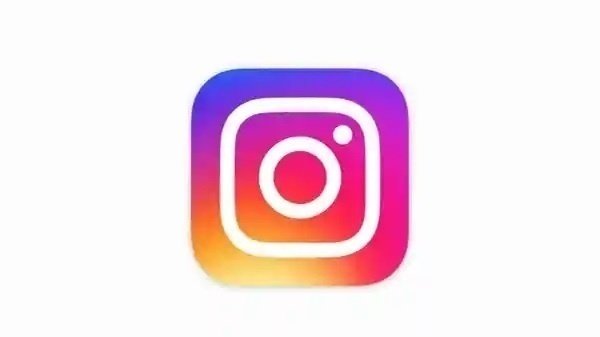 Petition · Bring back the old Instagram layout - United States · Change.org