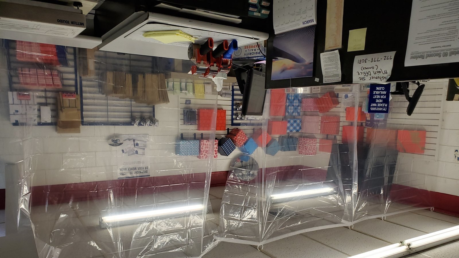 Petition · Hazard pay for USPS window cleks - United States · Change.org