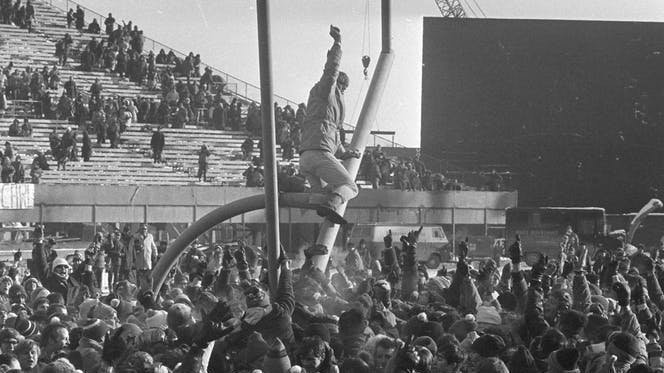 Petition · Bring the Ed Thorp Trophy from Green Bay to Minnesota where ...