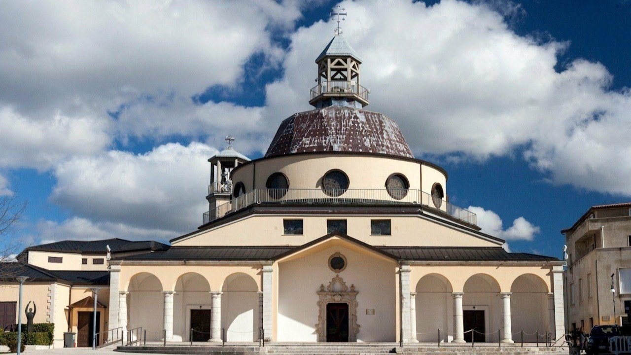 Petizione · PER LA PRESENZA DEI FRATI FRANCESCANI IN LIONI-SALVIAMO IL ...
