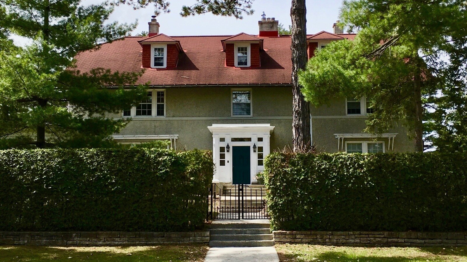 Petition · Evict Pierre and Ana Poilievre out of the Stornoway ...