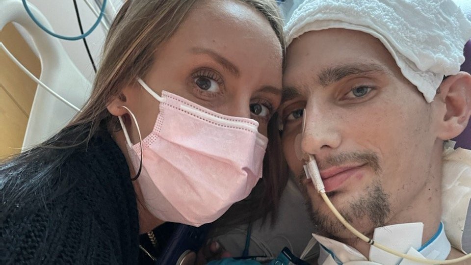 Petition · We need more visiting time in the ICU - United States ...