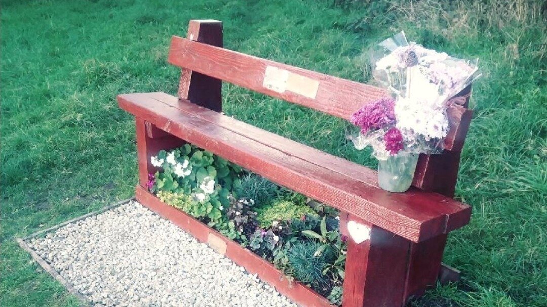 Petition · save the memorial bench in the fields in lunt liverpool ...