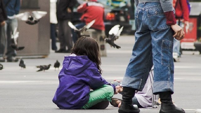 Topic · Poverty support · Change.org