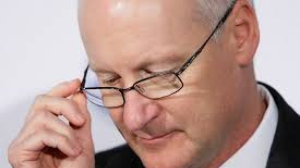 Petition update · Qantas Chairman Mr. Richard Goyder: You have the ...