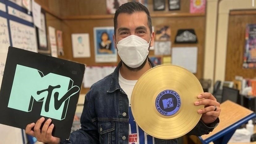 Petition · Let Mr. Contreras Teach Los Altos High School Seniors ...