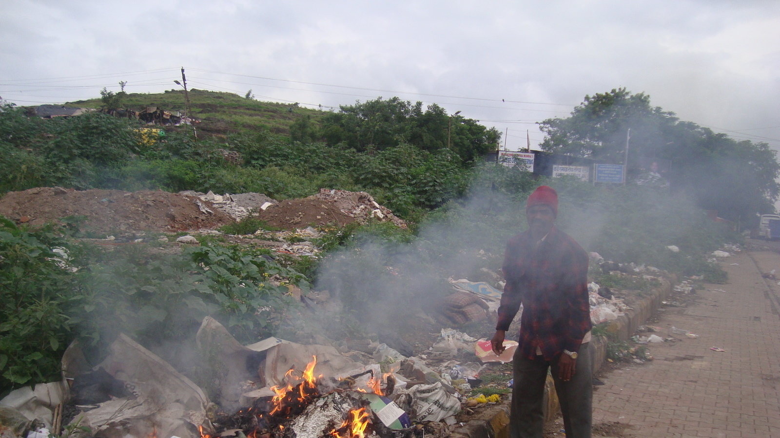 Petition · Stop burning garbage. We need Clean Air - India · Change.org