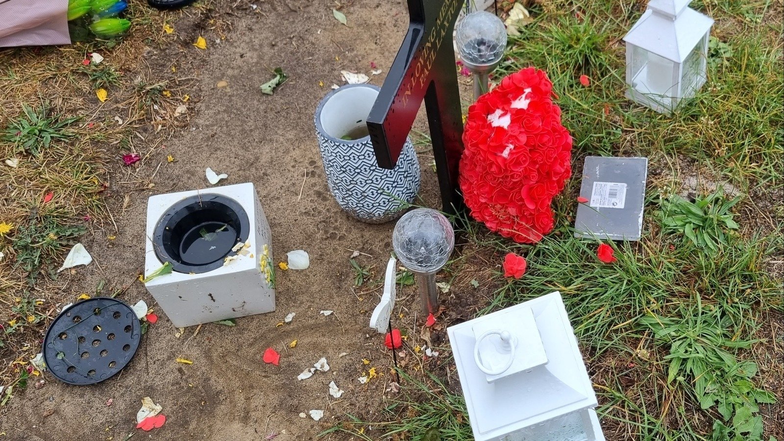 Petition · Cctv in Gorleston crematorium - United Kingdom · Change.org