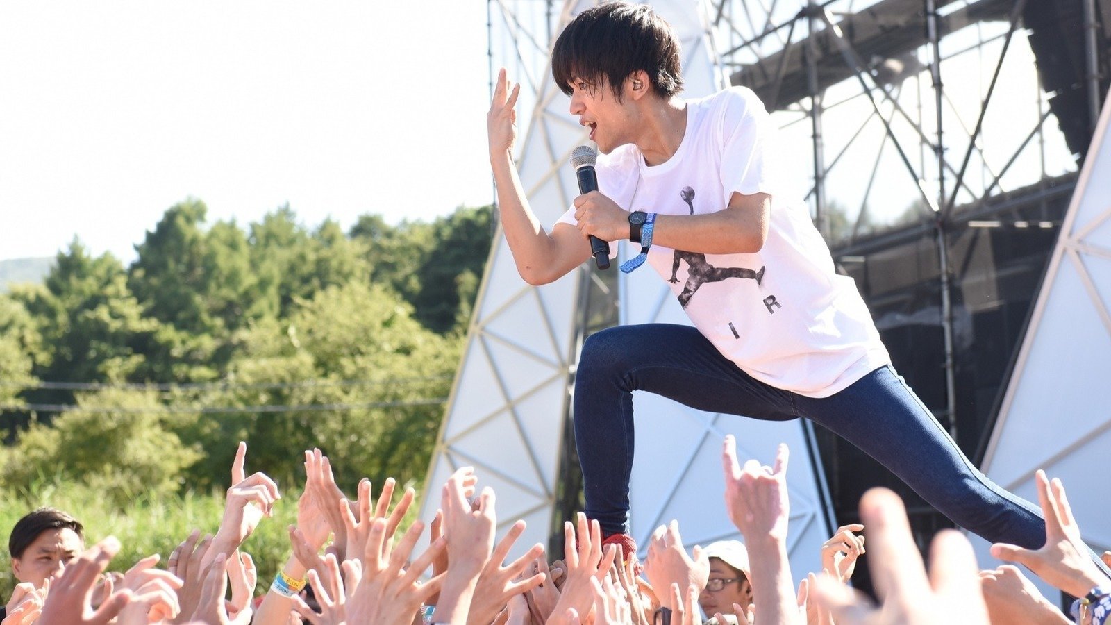 Petición · Frederic que venga a Latinoamérica - Chile · Change.org