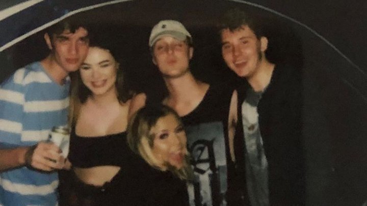 Petition · Make Kyla and Kelsey friends again - Australia · Change.org