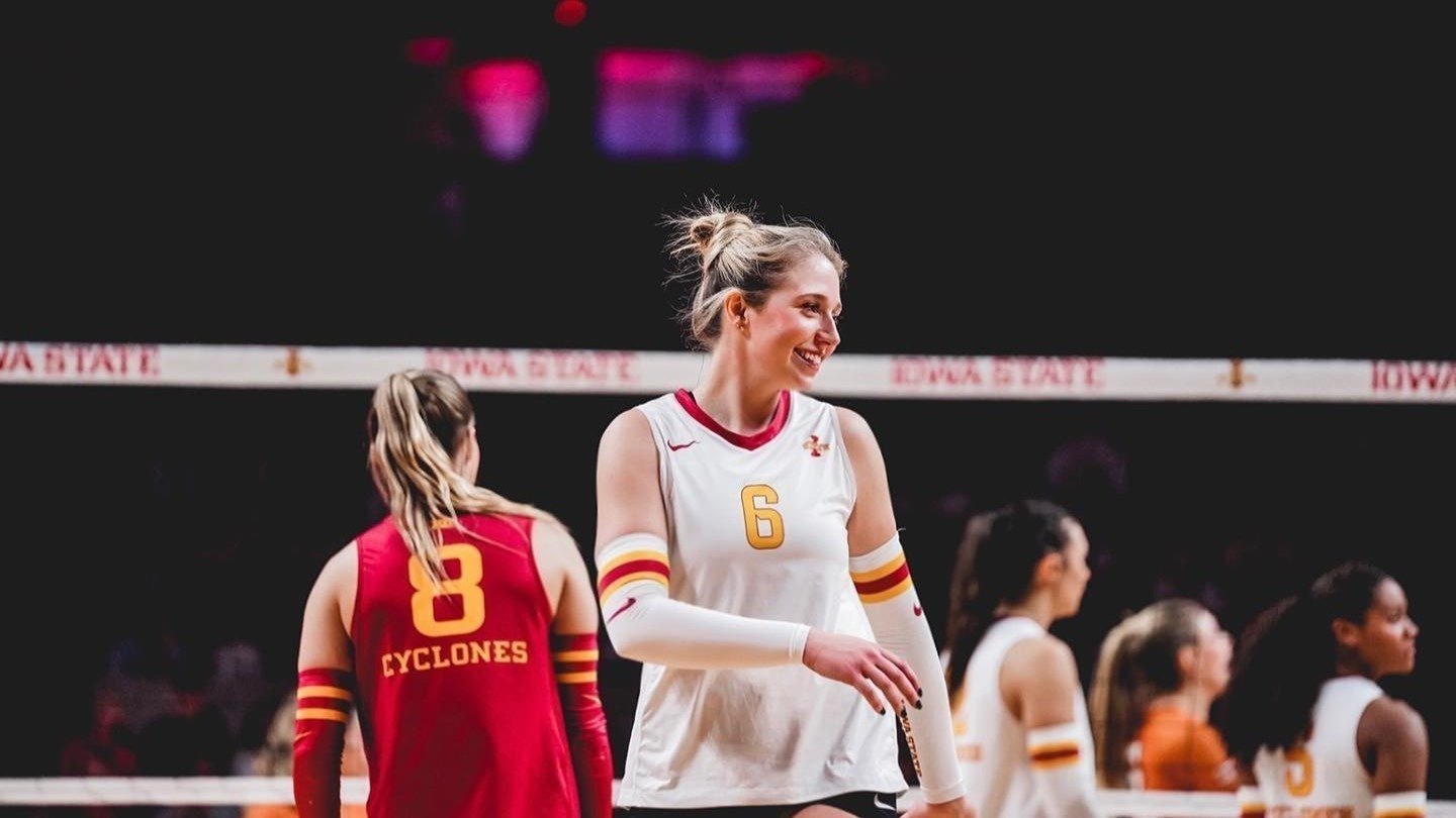 Petition · Get Eleanor Holthaus a banner in Hilton Coliseum - Ames ...