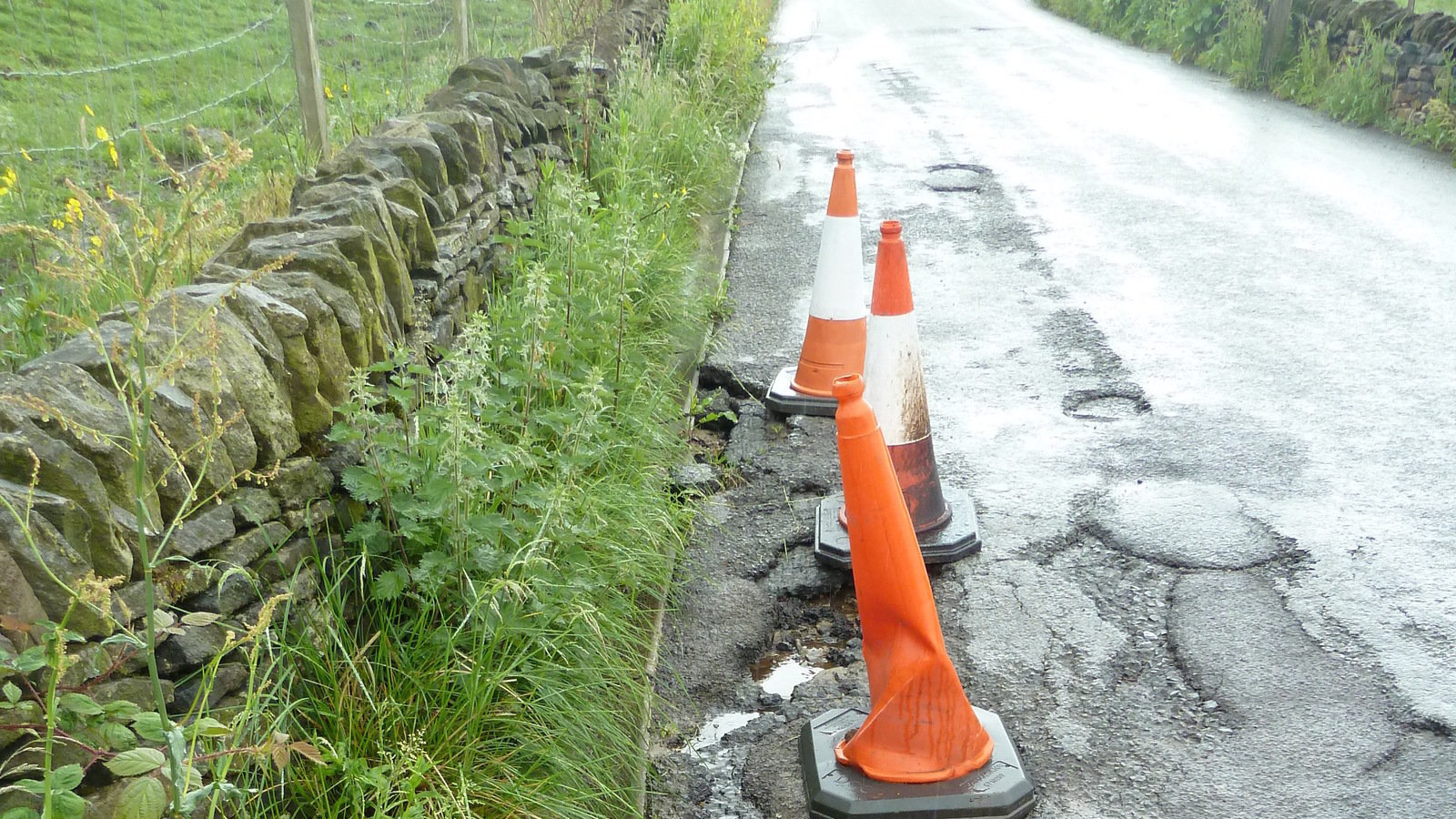 Petition · DCC Redgate is becoming dangerous please fix it! - Padfield ...