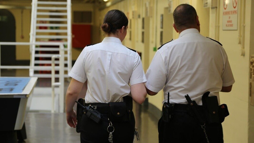 Petition · Reduce the minimum retirement age for Prison Officers to 60 ...