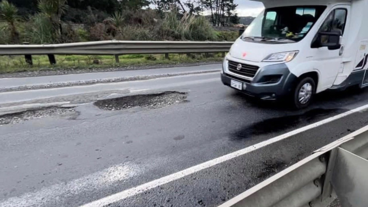 Petition · Fix New Zealand’s roads! - New Zealand · Change.org Petition · Fix New Zealand’s roads! - New Zealand · Change.org