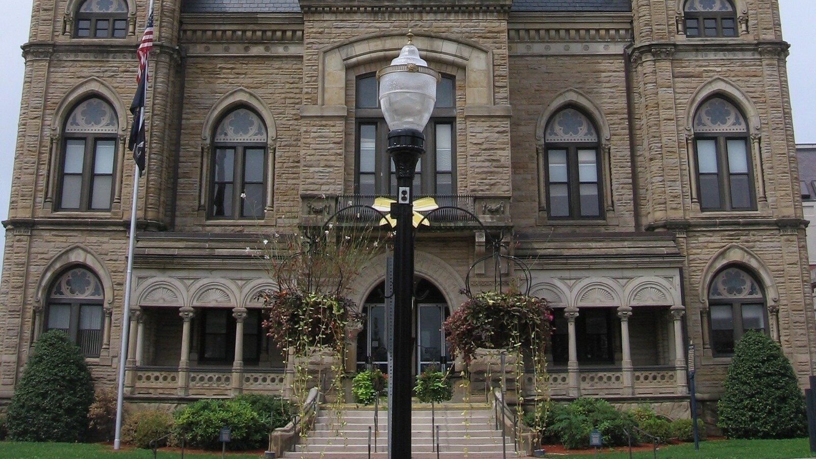 Petition · Study the Feasibility & Benefits of Pine Township, PA Joining Butler County, PA ...