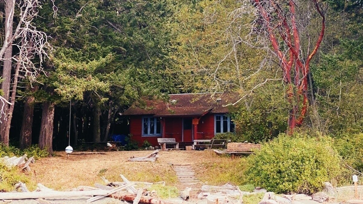 Petition · Preserve the Historic ViQueen Lodge on Sinclair Island ...