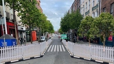 Petition · Widening The Footpaths of Parliament Street - Ireland ...