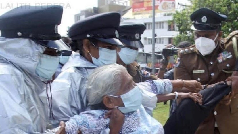 Topic · Unsafe community · Change.org