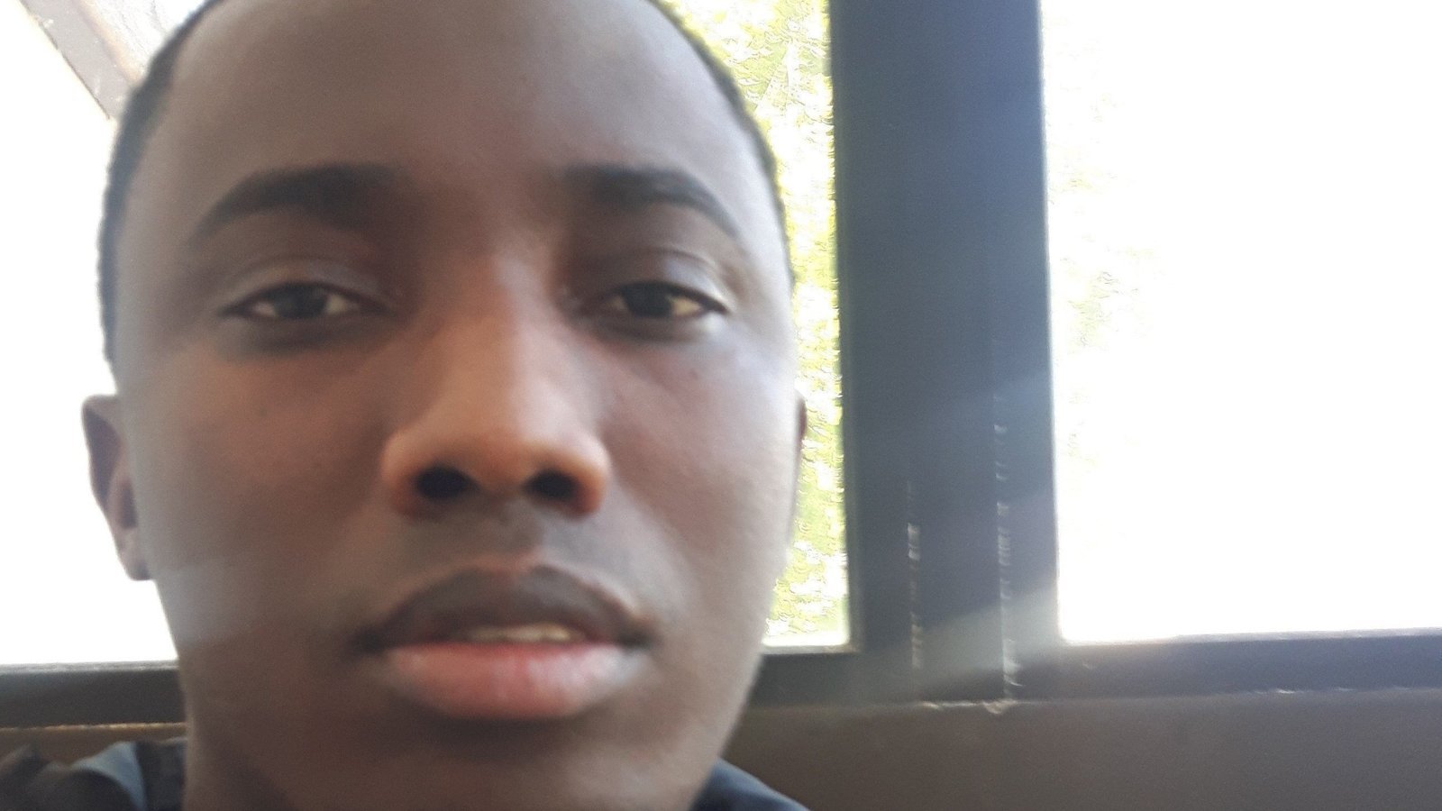 Pétition · Un titre de séjour pour Ibrahim - France · Change.org