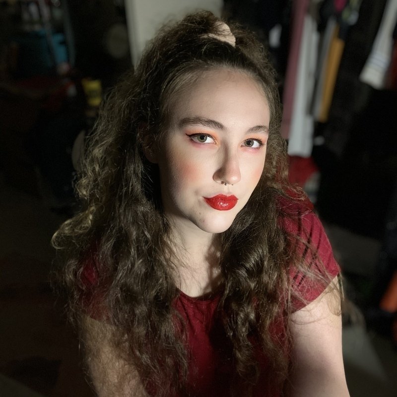 Heather Hire's Instagram, Twitter & Facebook on IDCrawl