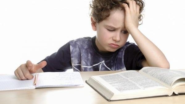 Petición · Prohibición de tareas escolares en España, acaban con el ...