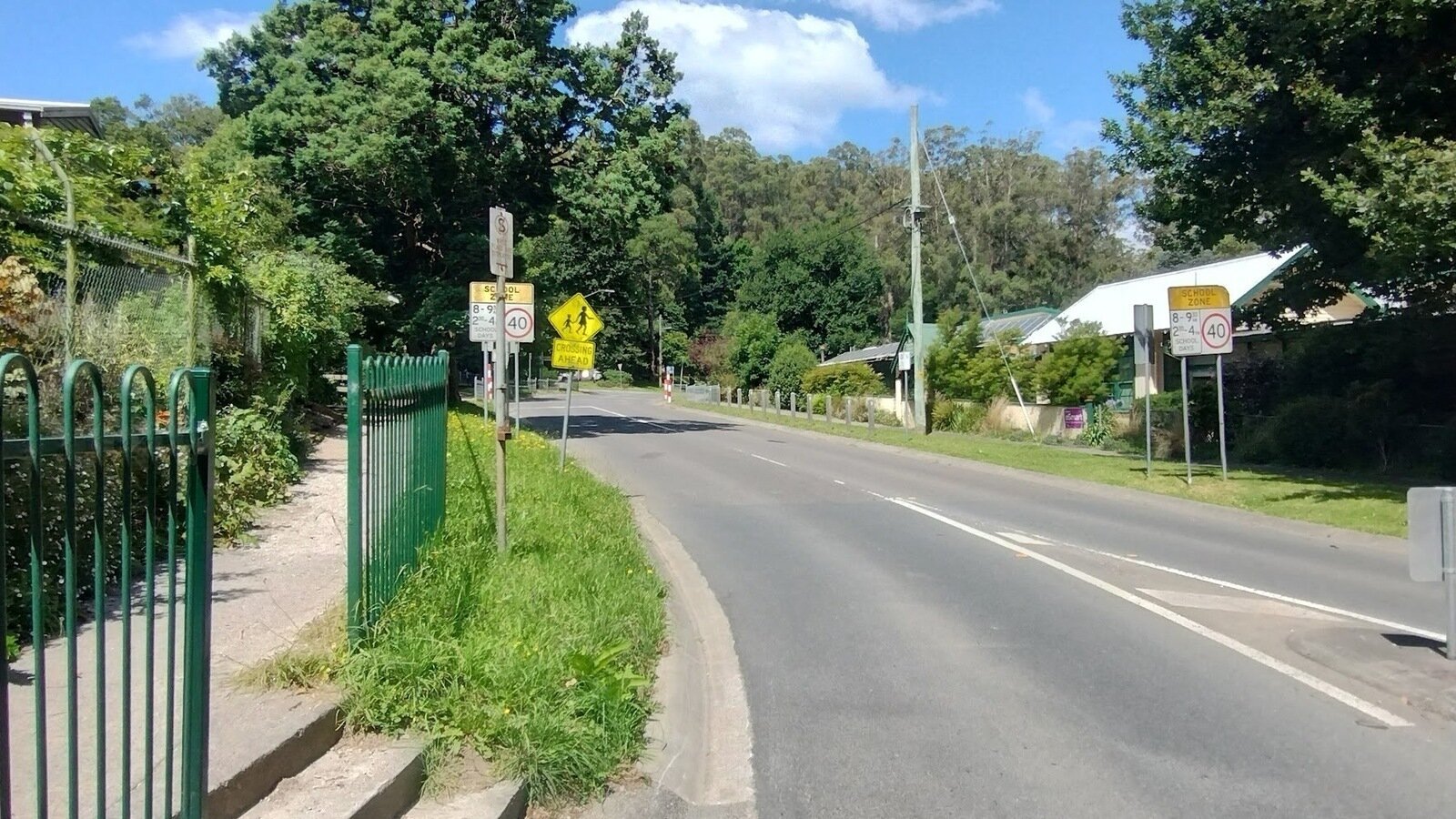 Petition · Install Illuminated 40 km/h safety signs outside Kallista ...