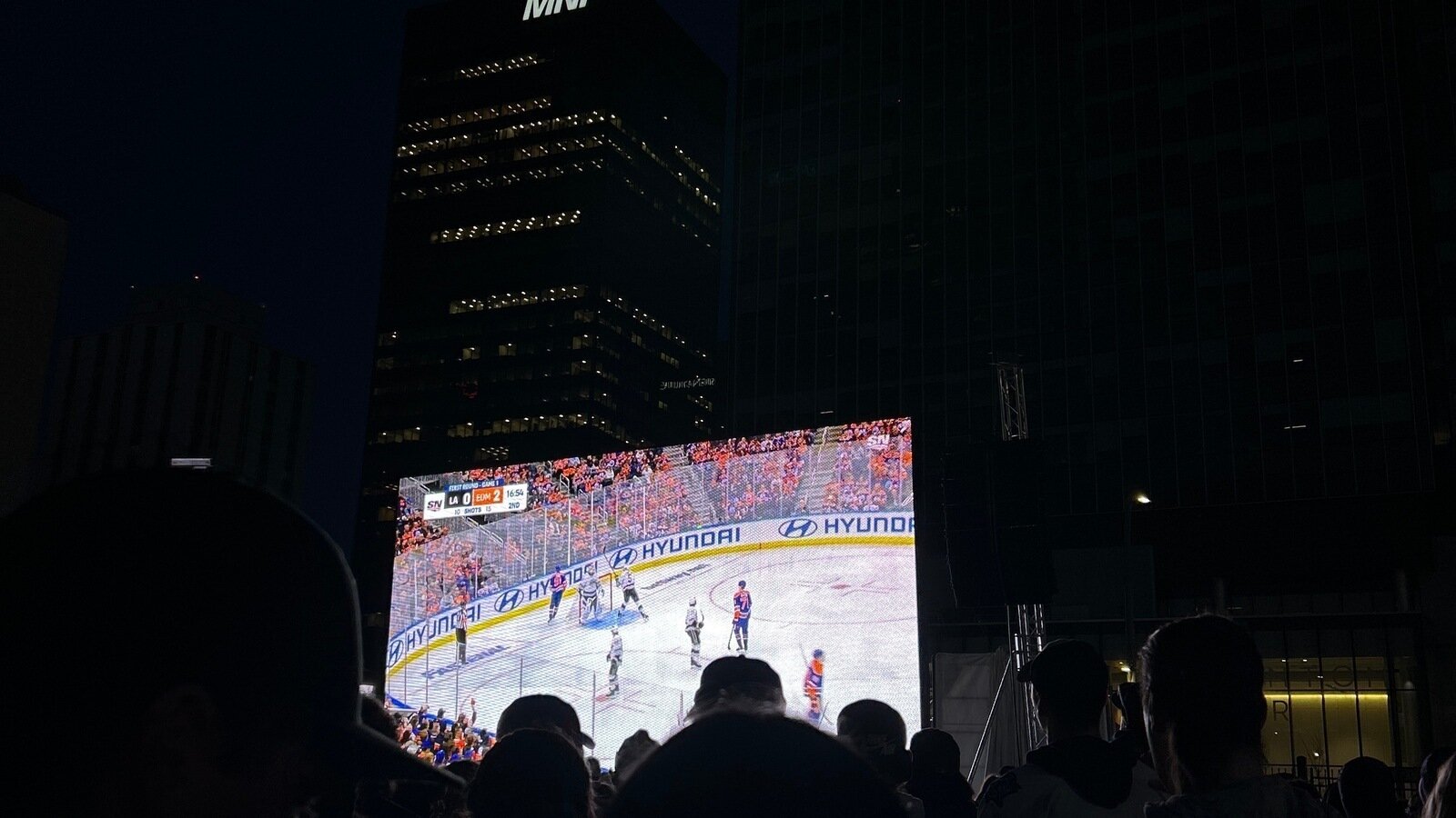 Petition · CAESERS IN MOSS PIT/FAN PARK - Edmonton, Canada · Change.org