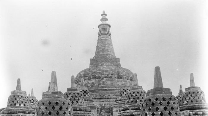 Petisi · PASANG CHATTRA DI PUNCAK STUPA UTAMA CANDI BOROBUDUR - Indonesia · Change.org