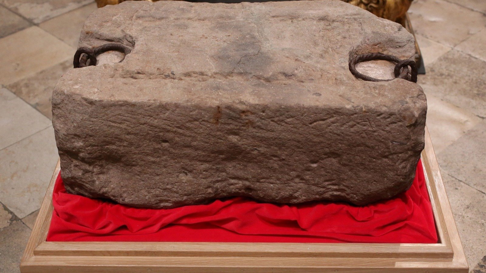 Petition · Immediate returned of the Stone if Scotland - United Kingdom ...
