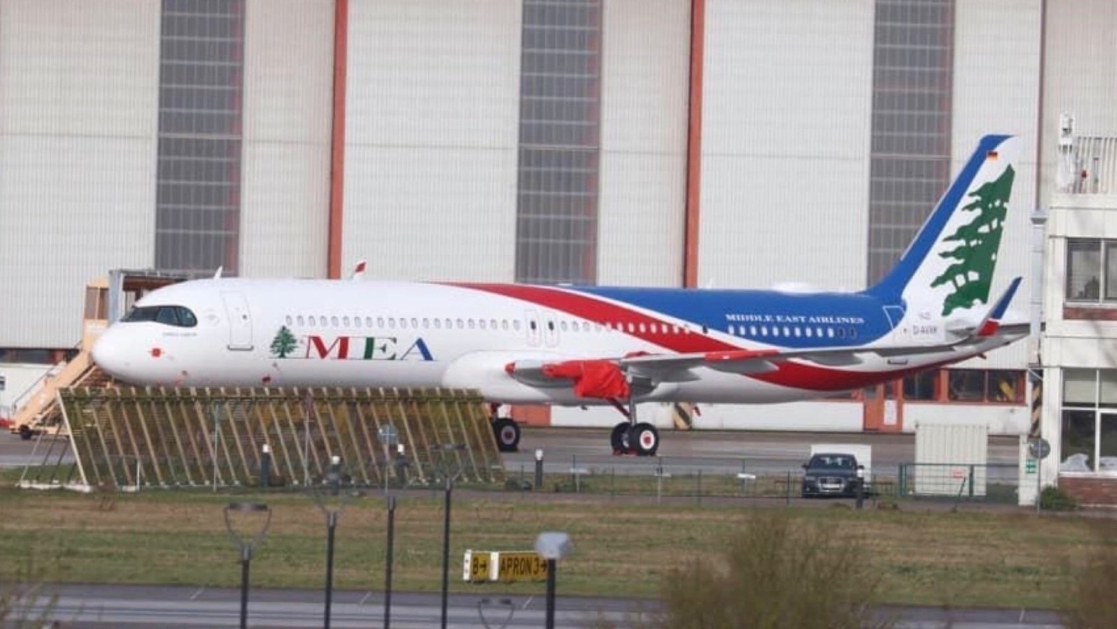 Petition · Change the new MEA livery! - United Kingdom · Change.org