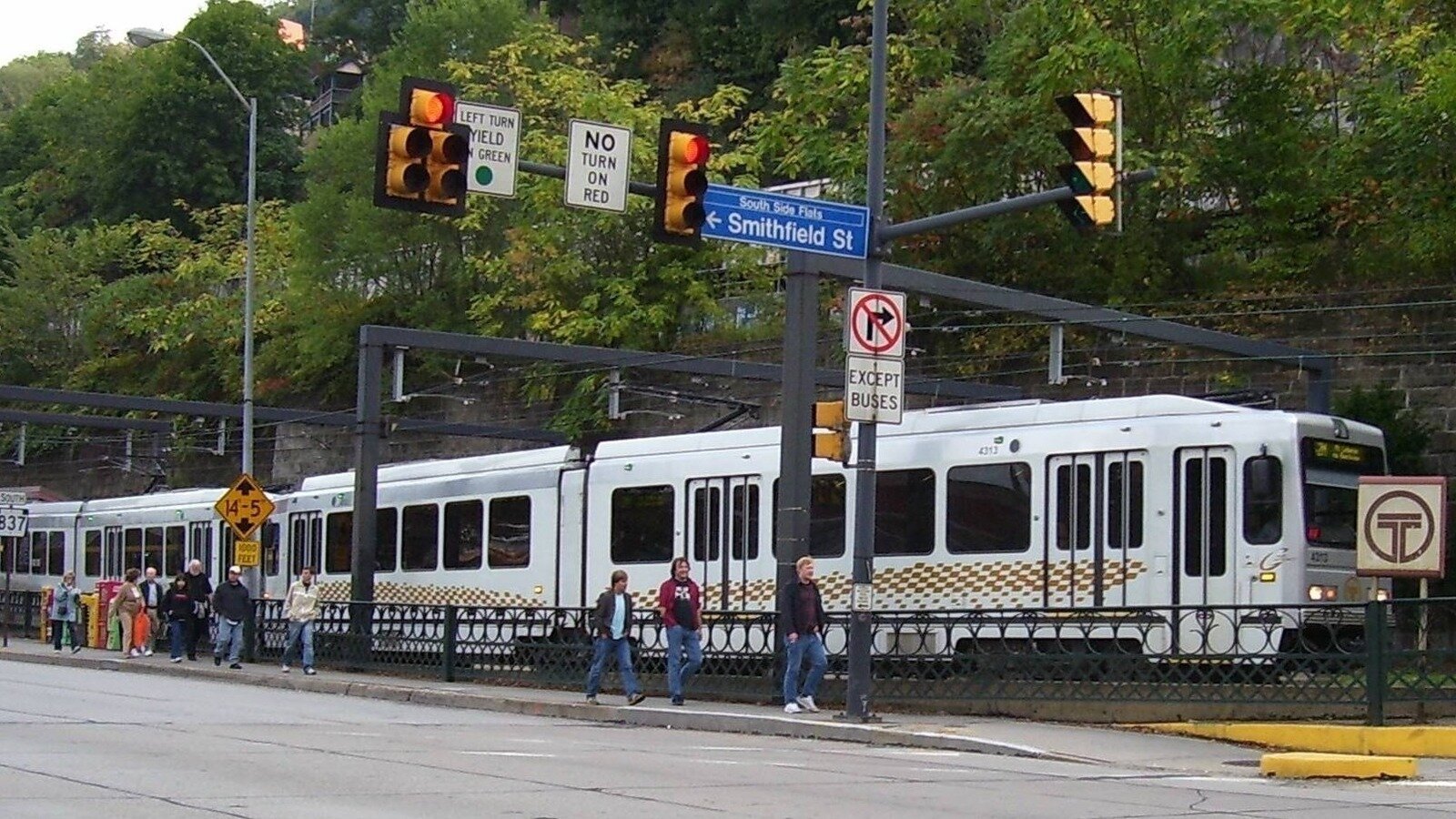 Petition · Expand Pittsburgh's Light Rail Network for Sustainable ...