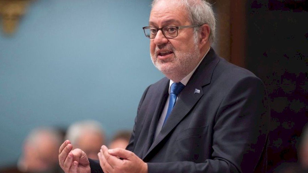 Pétition · NOUS DEMANDONS LA DÉMISSION DE PIERRE ARCAND - Québec ...