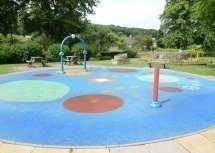 Petition · Re-open Bakewell playgrounds splash pads to original time ...