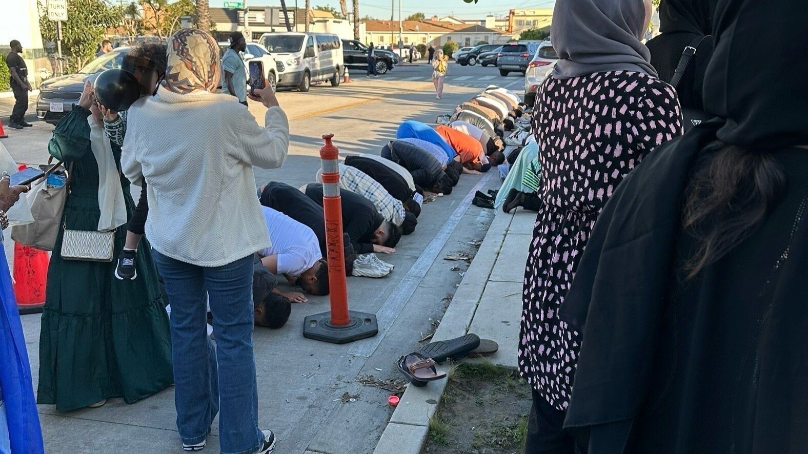 Petition · Expand Eid Prayer Accommodations at KFM Mosque - Culver City ...