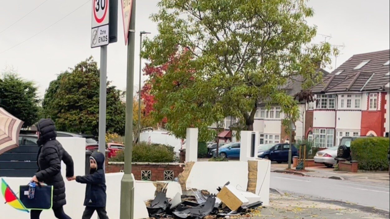 Petition · Reduce the Speed Limit on Chase Way, Southgate, London for ...