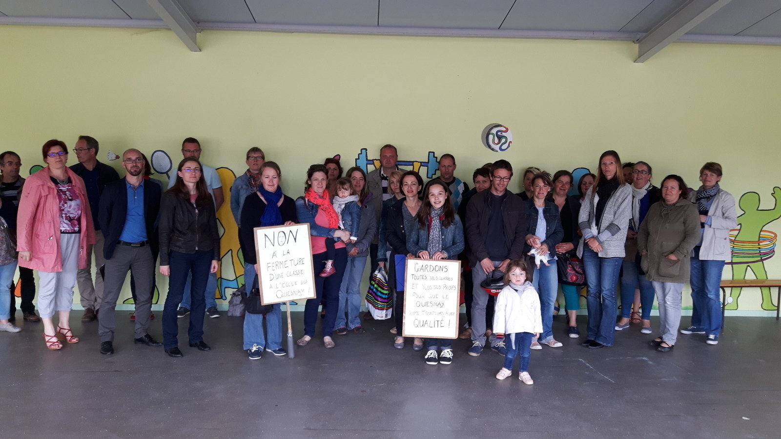 Pétition · NON A LA FERMETURE DE CLASSE A L'ECOLE DU QUESNAY - France ...