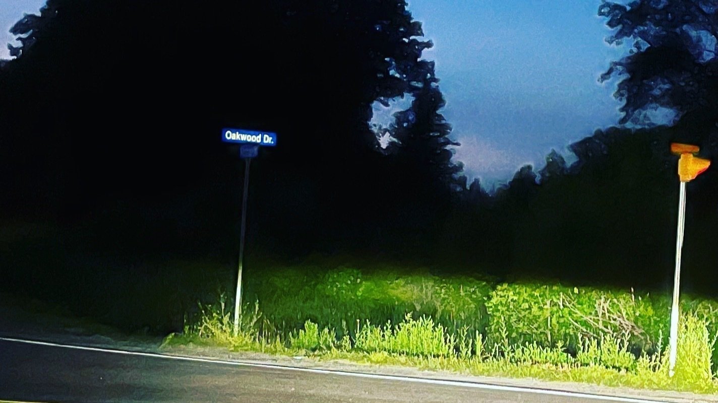 Petition · Put a 3-way stop at Montrose Road and Oakwood Drive in ...