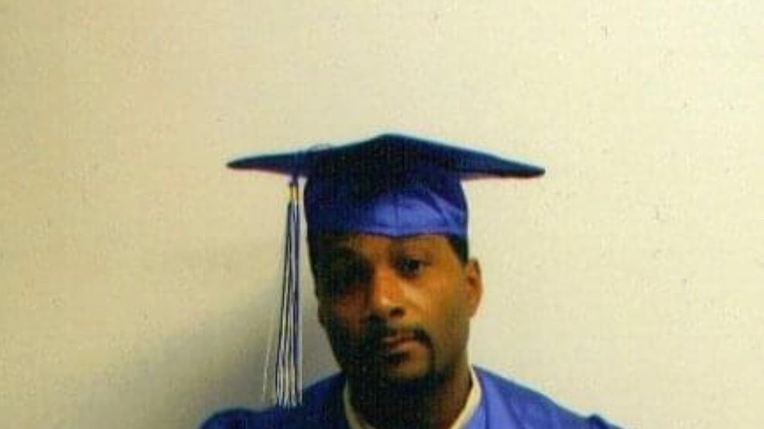 Petition · PLEASE GRANT CLEMENCY FOR BOBBY SUGGS! A non-violent ...