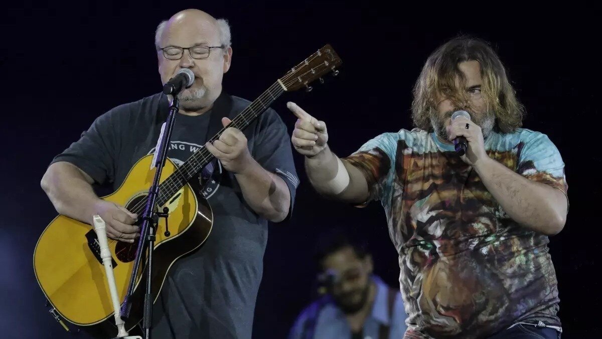 Petition · Bring Back Tenacious D and Resume Their Activities - United ...