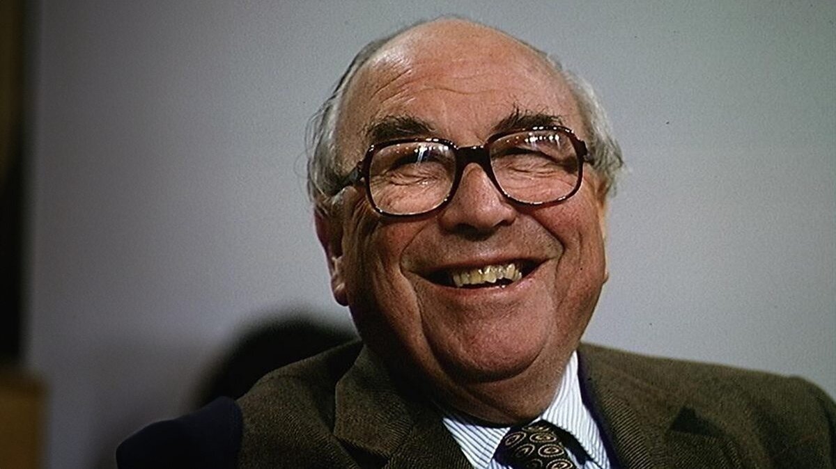 Petition · #RoyOnTheCard: Make Roy Jenkins a Lib Dem membership card ...