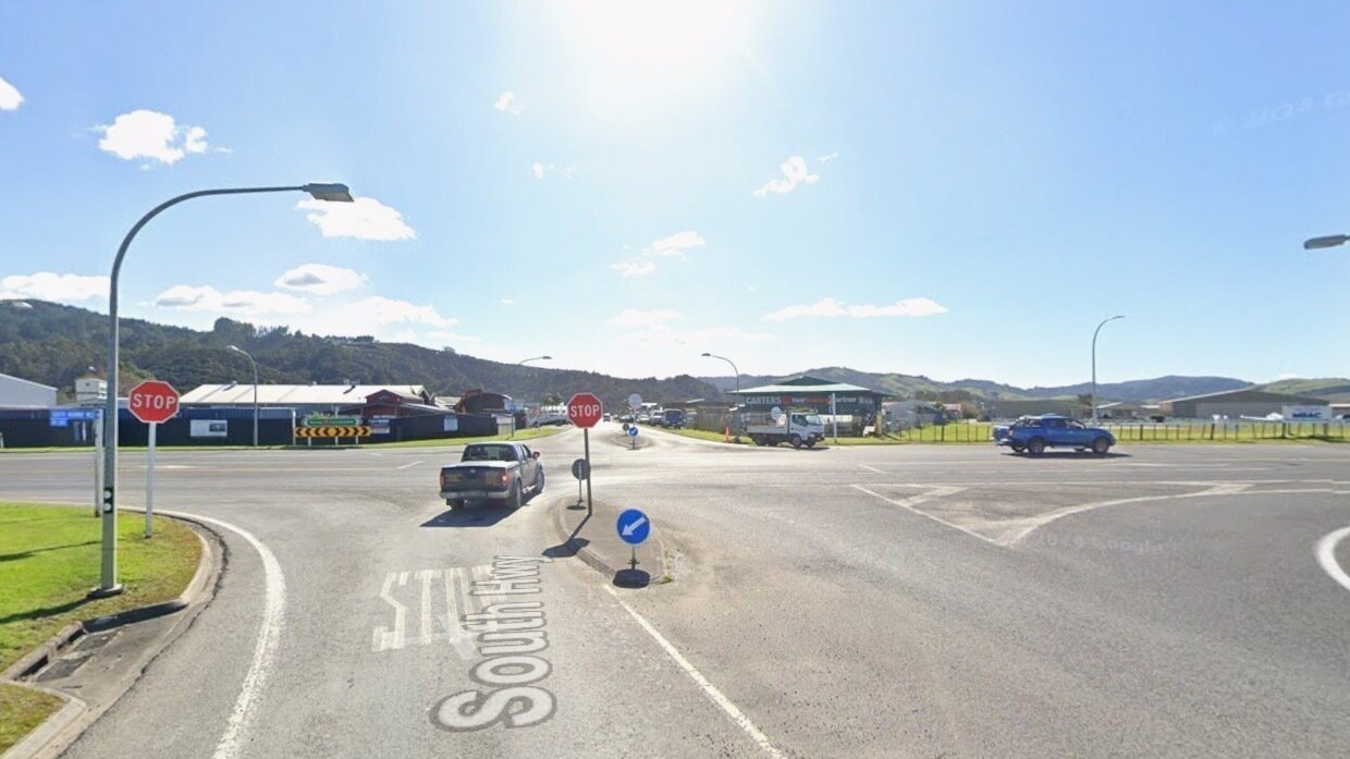 Petition · Install a roundabout on SH25 and Moewai Road intersection ...