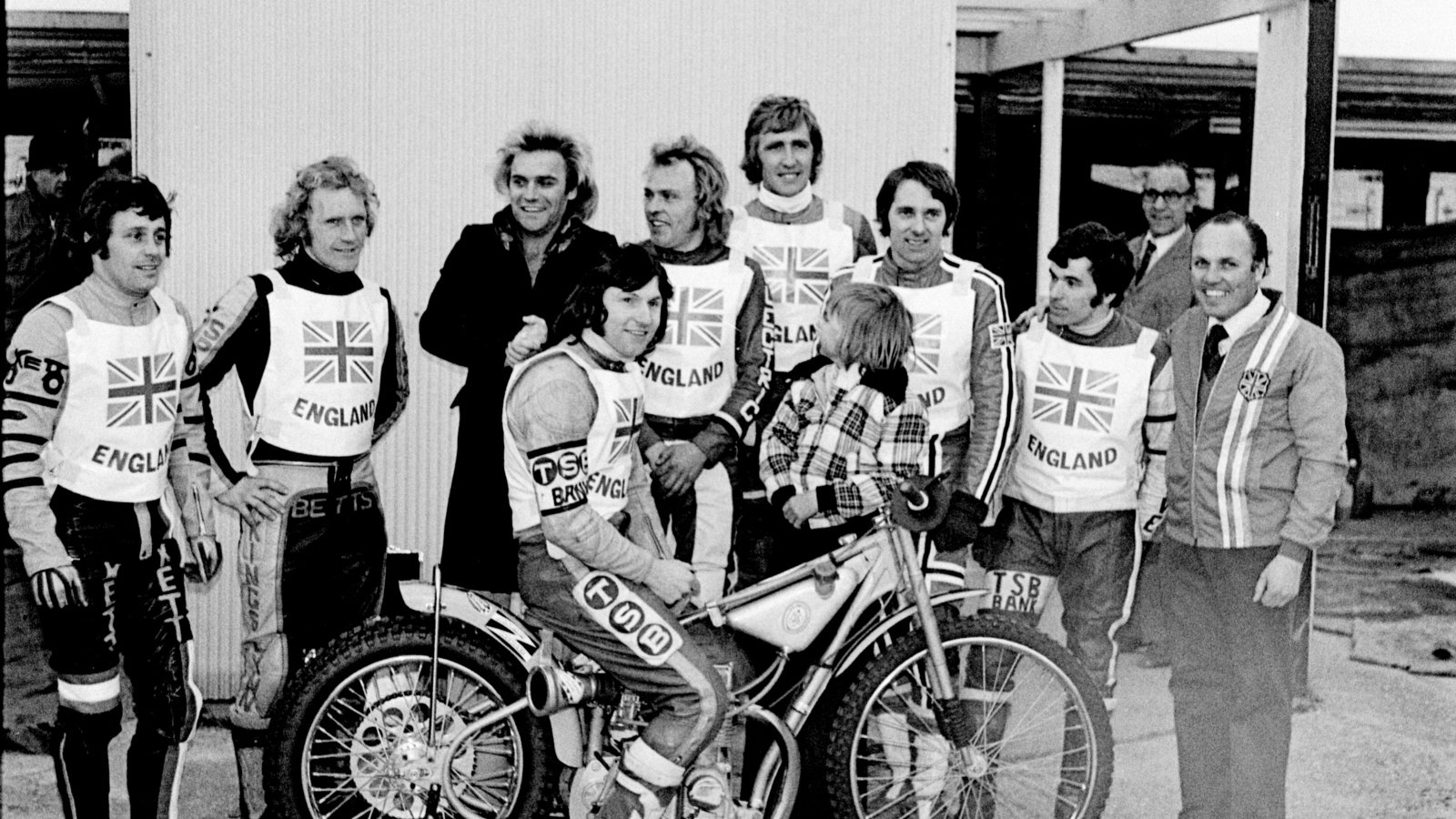 Petition · A knighthood for Len Silver - United Kingdom · Change.org