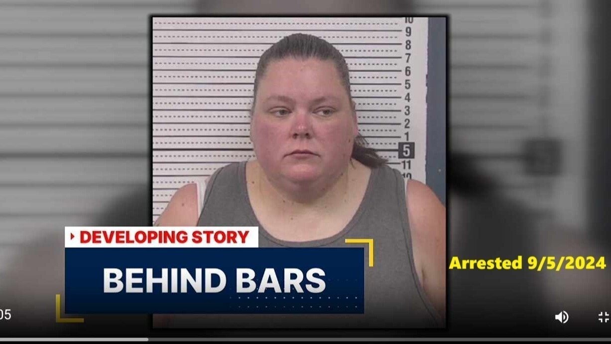 Petition · BAN Lisa Lewis Hendren (Meatyard, Harris) from owning ...