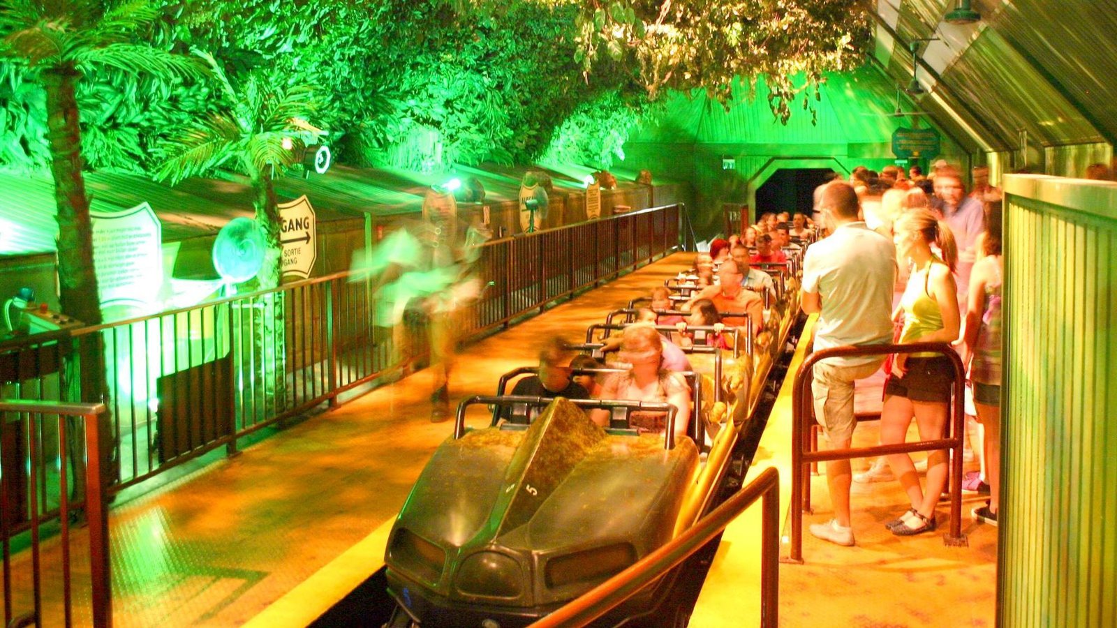 Petition · Phantasialand - Für den Erhalt von "Temple of the Night Hawk ...