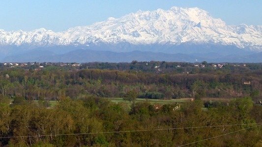 Petizione · Tornavento, decisione del comune di rovinare il borgo più ...
