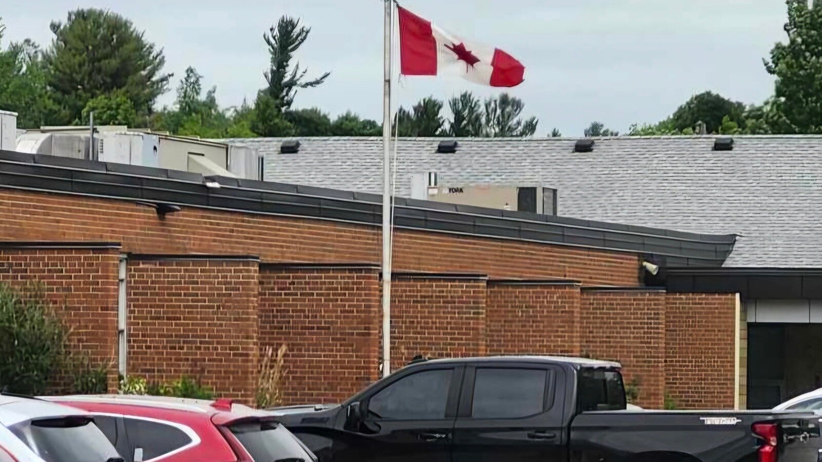Petition · Keep the Canadian Flag Flown Year-Round at Simcoe County ...