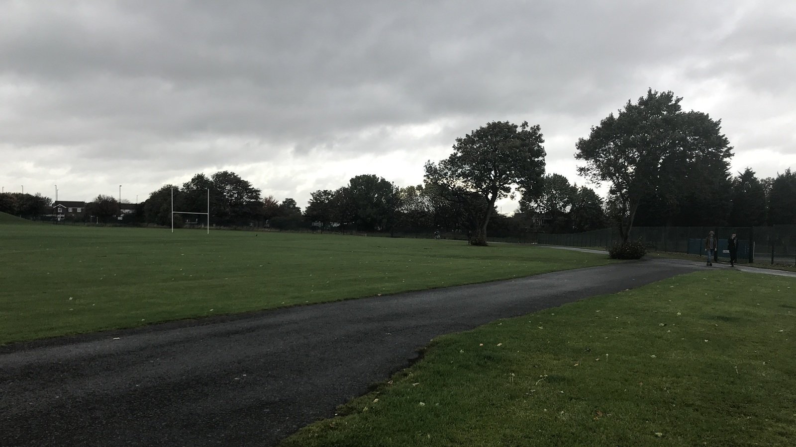 Petition · Street lights on valley field - United Kingdom · Change.org