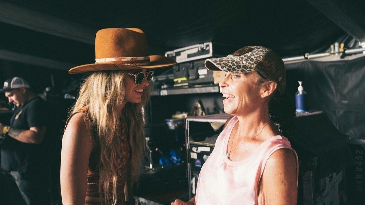 Petition · Holler & Swaller with Mama Wilson - United States · Change.org